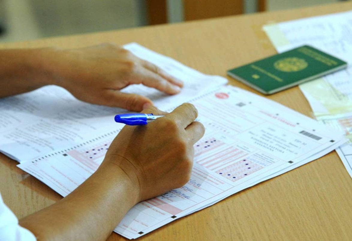 The results of the entrance tests (mandate) to universities of ...