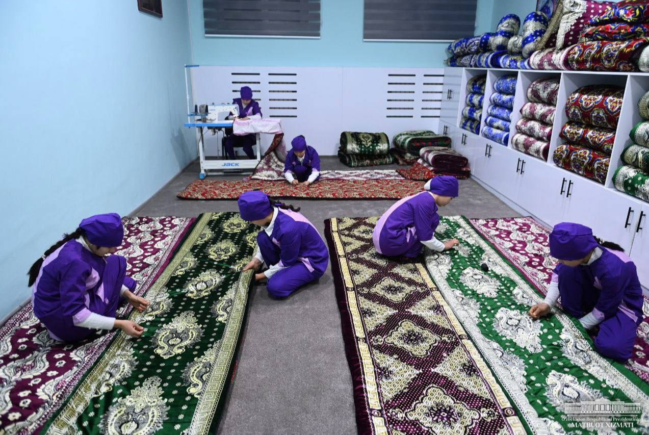 55 maktab tajribasi qaysi jihati bilan e’tiborni tortmoqda?