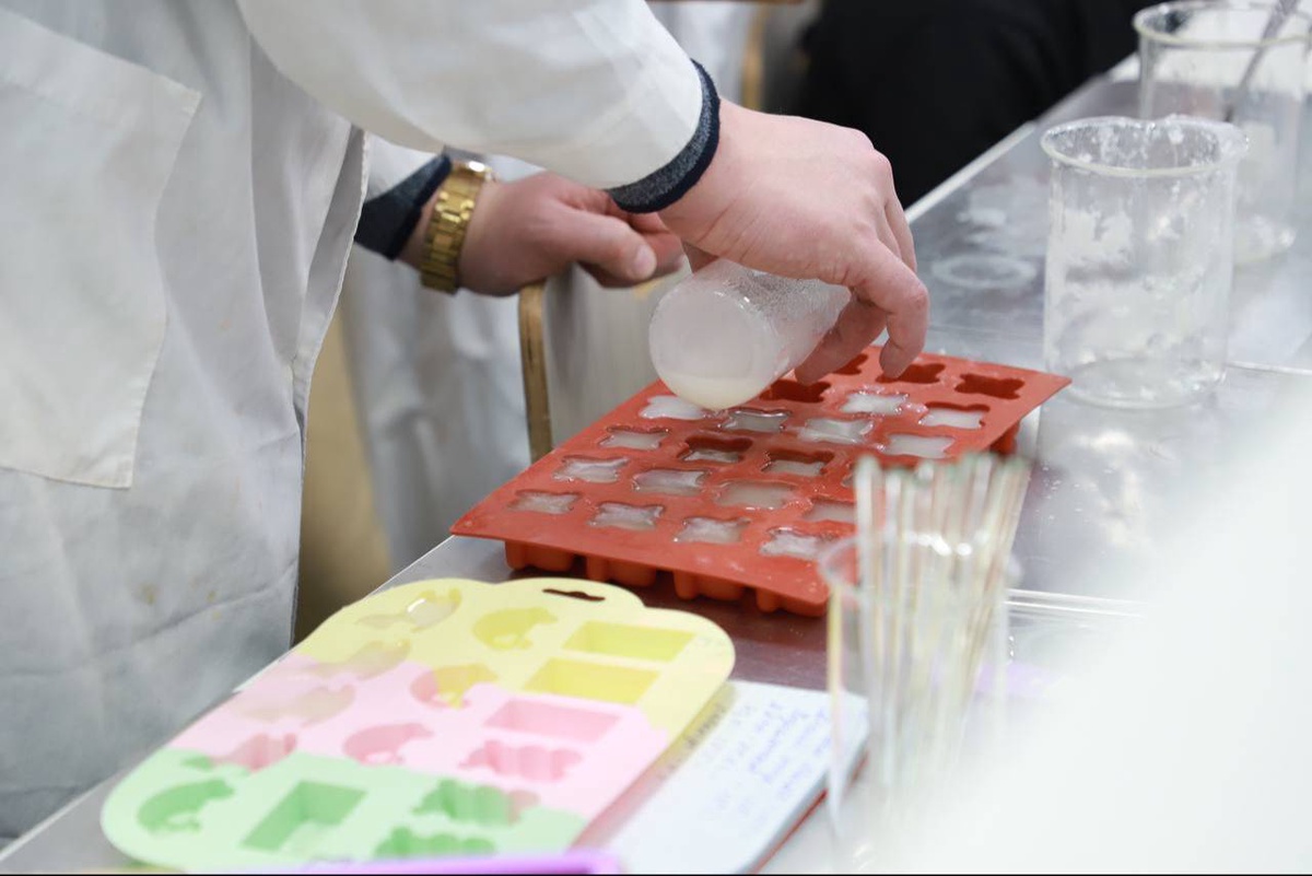 Soap Opera workshop in Tashkent: learning how to connect elements